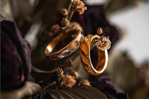 21 Hidden Benefits Of Wearing Gold Rings