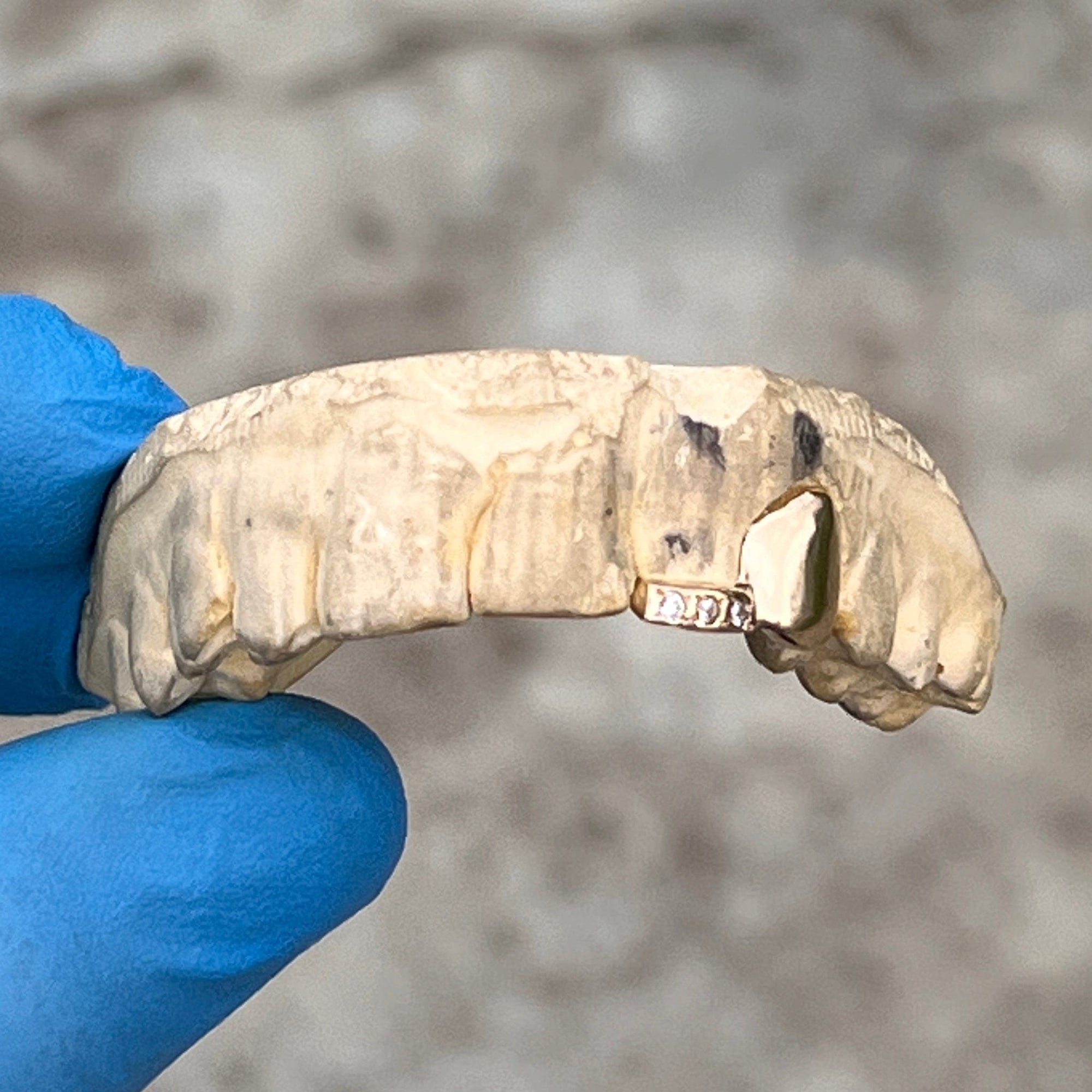 10K Gold Grillz Iced Inlay Side Bar CZ Teeth