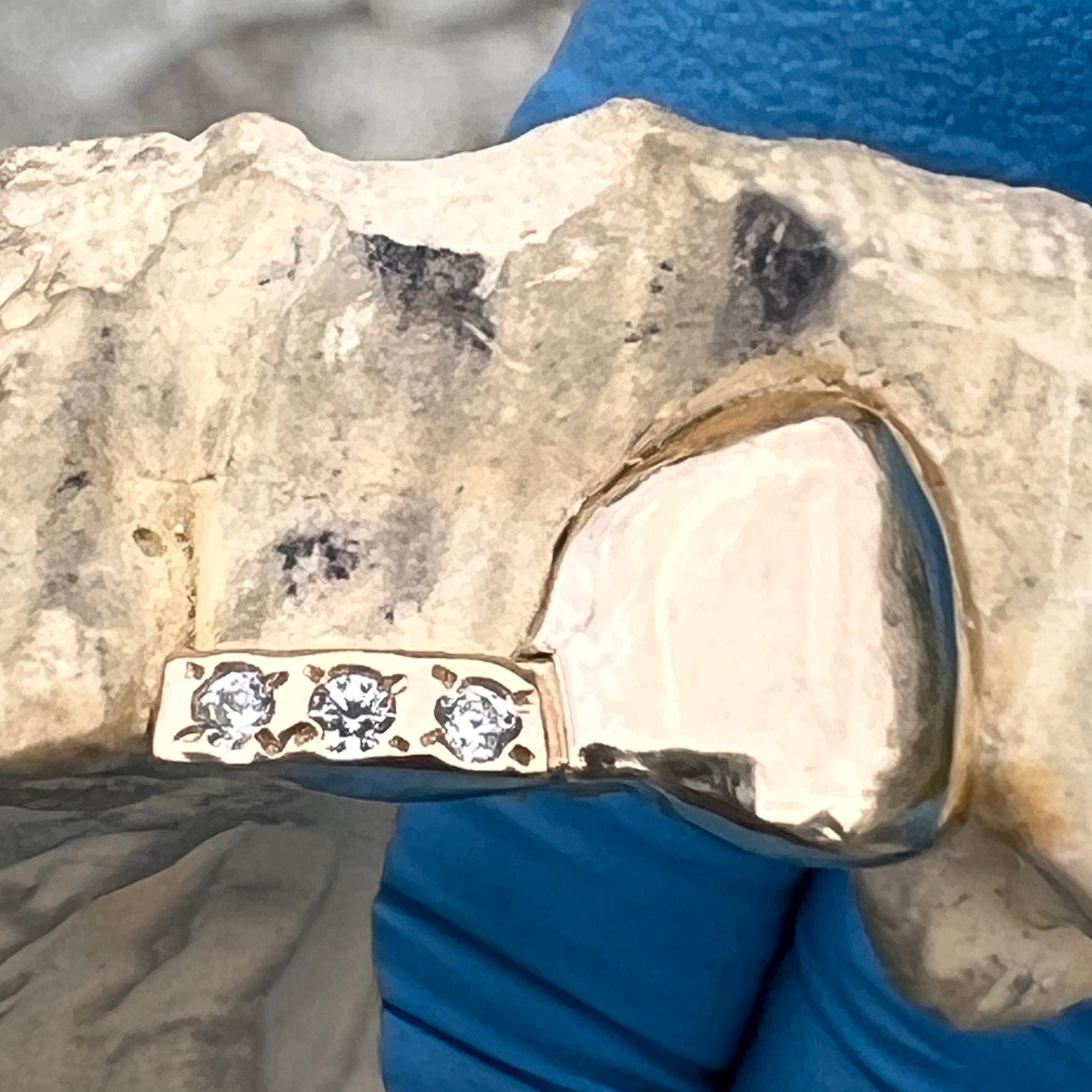 10K Gold Grillz Iced Inlay Side Bar CZ Teeth