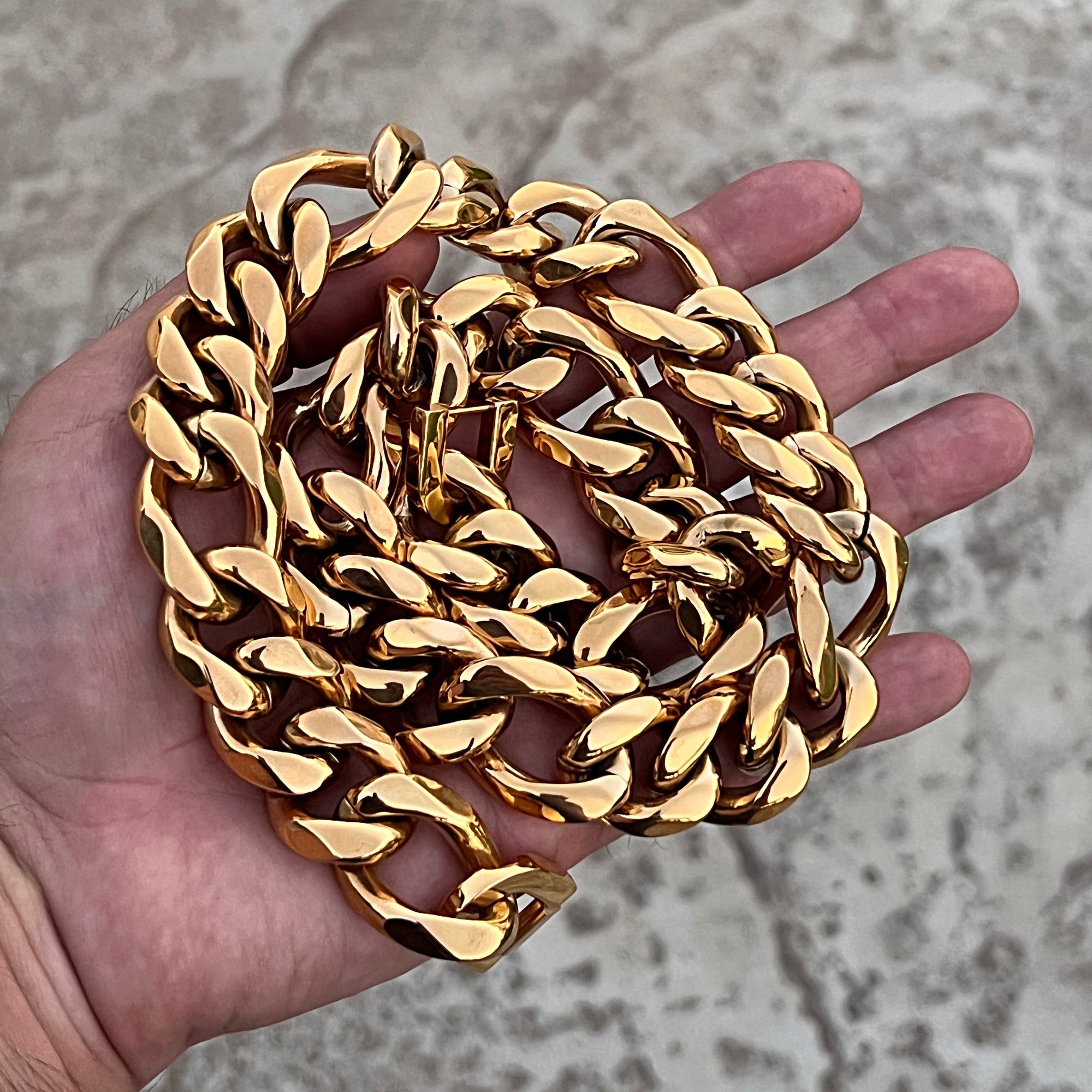 24K Gold Plated 316L Stainless Steel Figaro Chain Necklace 22MM 18"-30