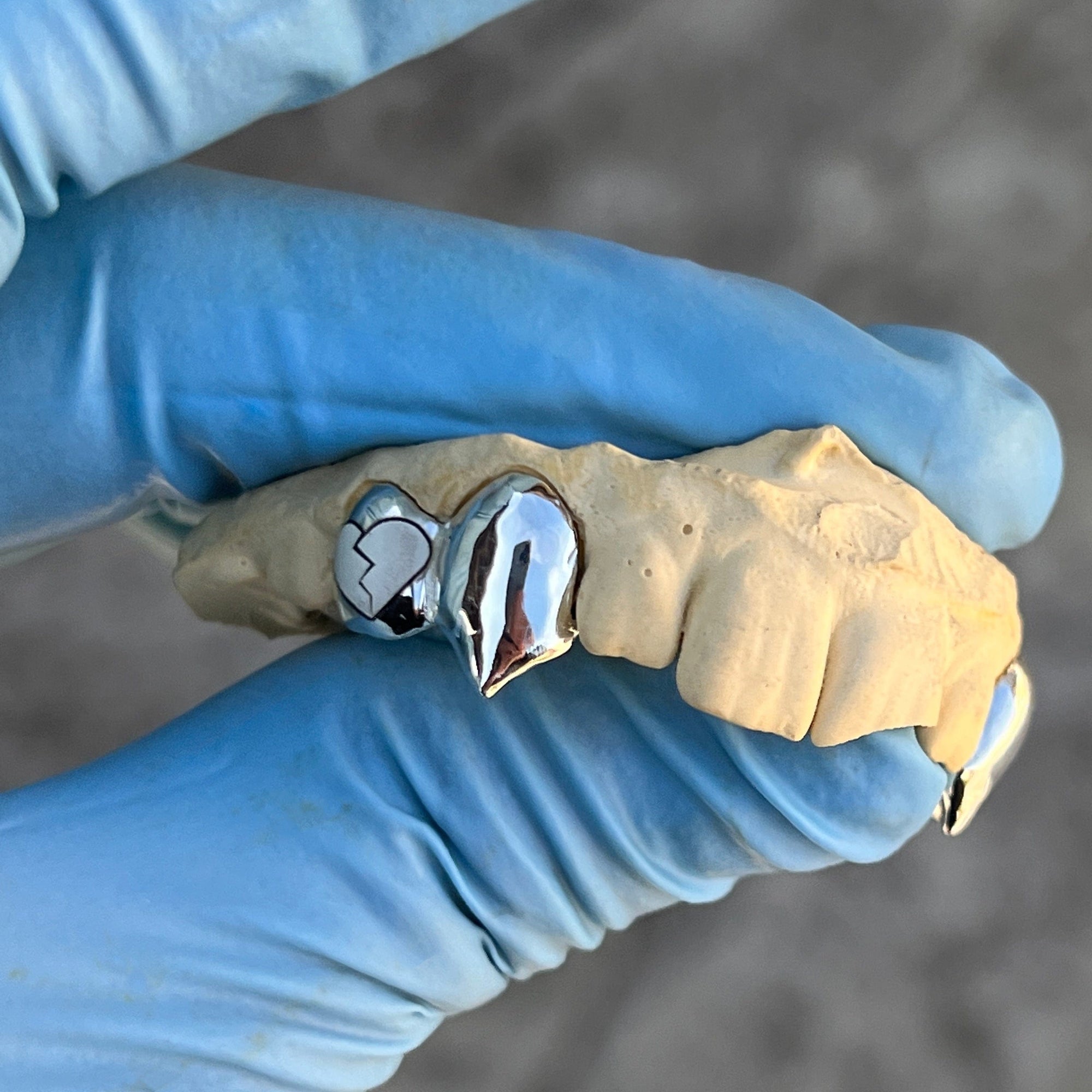 925 Sterling Silver Double Cap Vampire Fang Laser Engraved Broke Broke