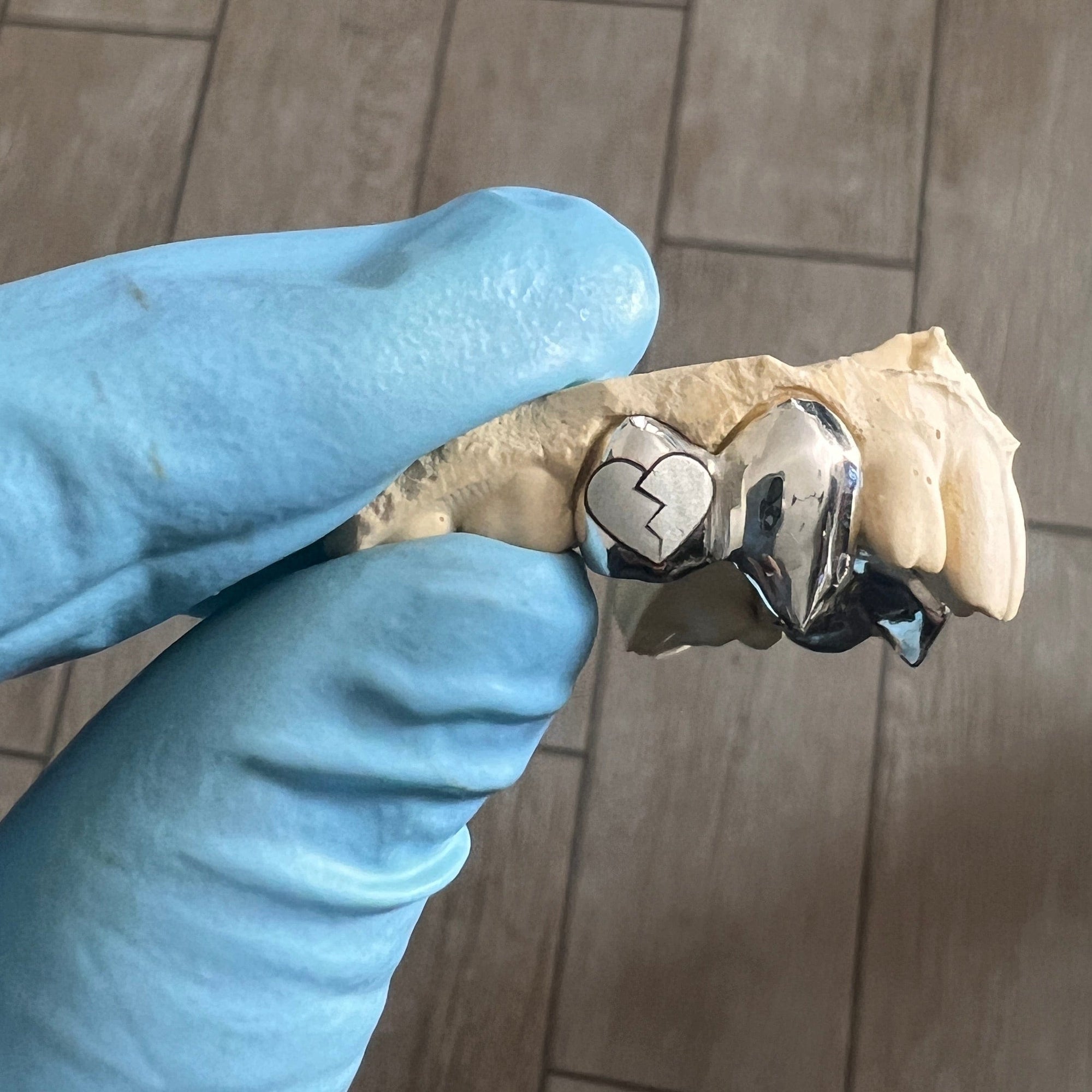 925 Sterling Silver Double Cap Vampire Fang Laser Engraved Broke Broke