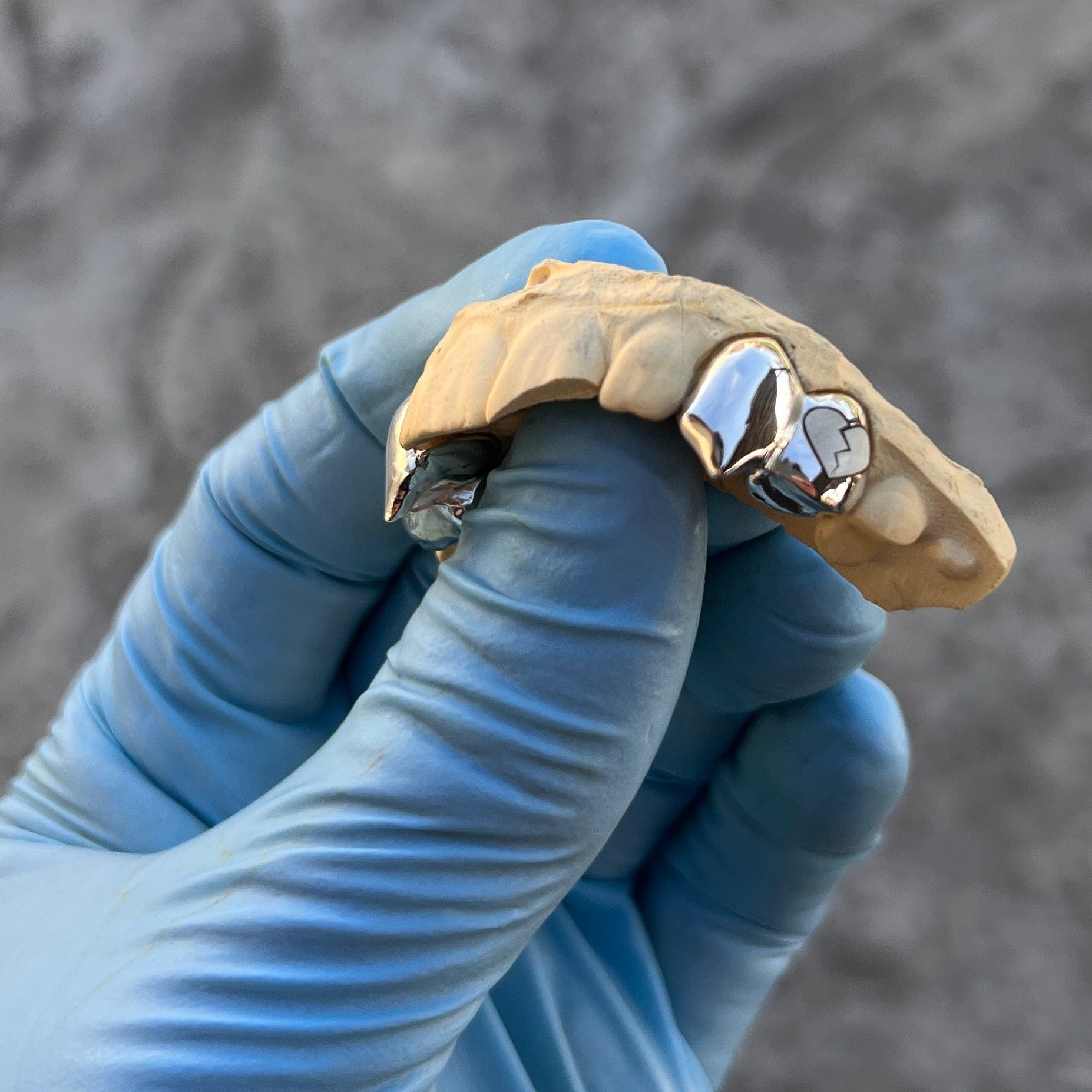 925 Sterling Silver Double Cap Vampire Fang Laser Engraved Broke Broke