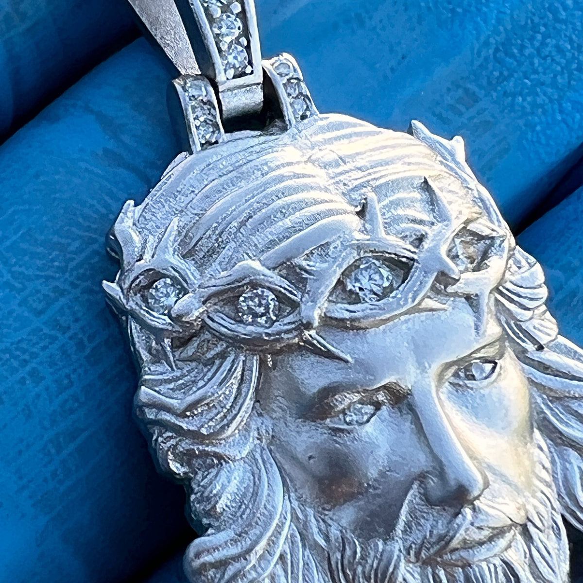 925 Sterling Silver Matte Viking Jesus Head Moissanite VVS D Pendant S