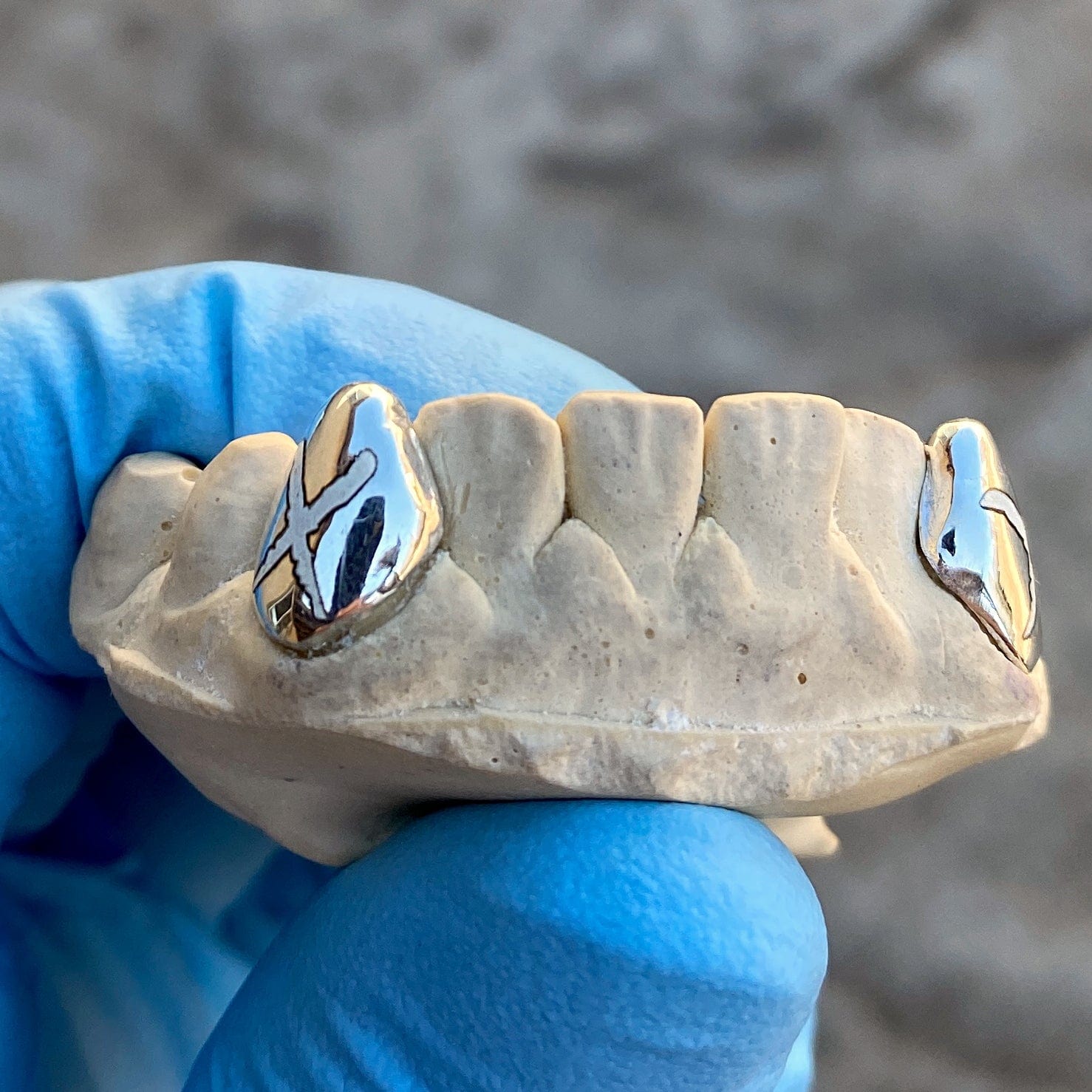 925 Silver Single Cap X Claw Mark Laser Engraved Grillz Custom Tooth C