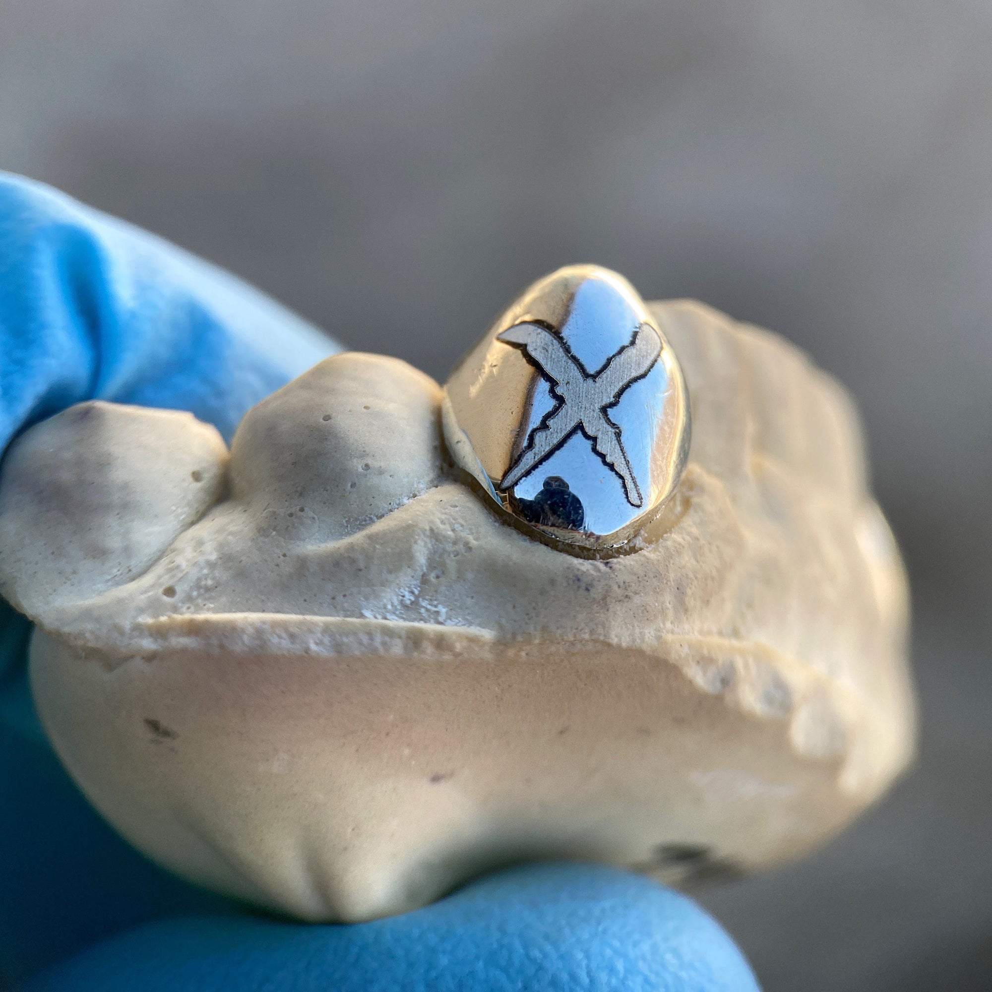 925 Silver Single Cap X Claw Mark Laser Engraved Grillz Custom Tooth C