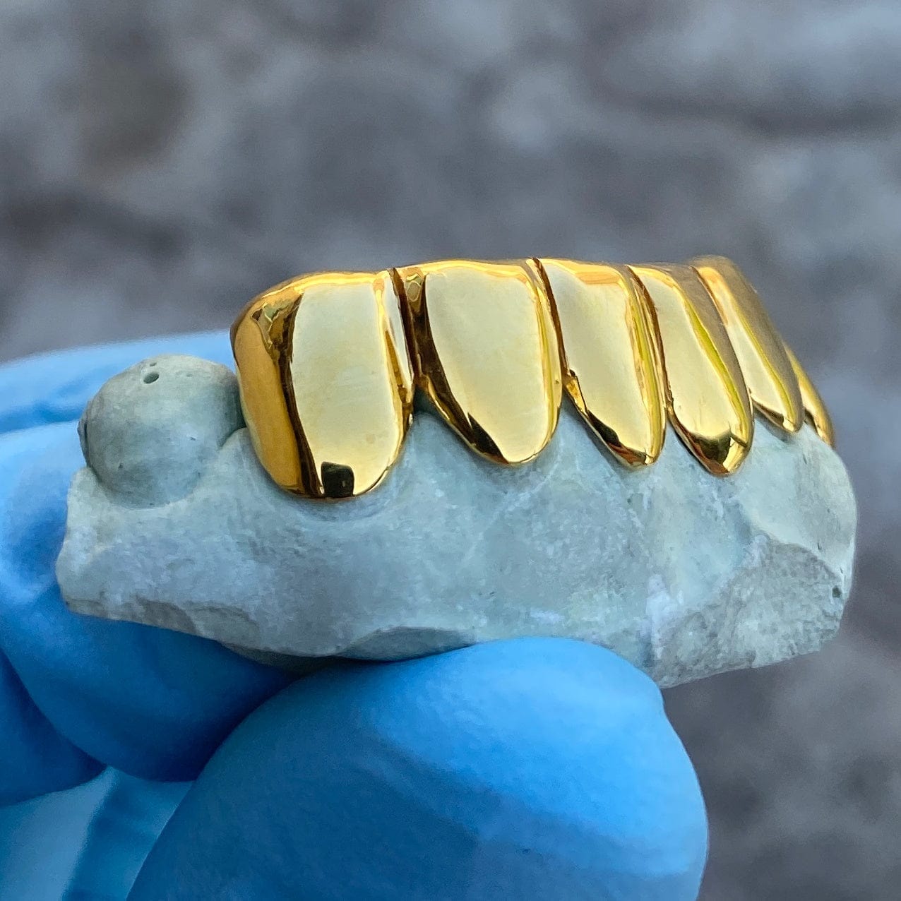 Permanent cuts gold plated custom grillz. Gold plated over real solid ...