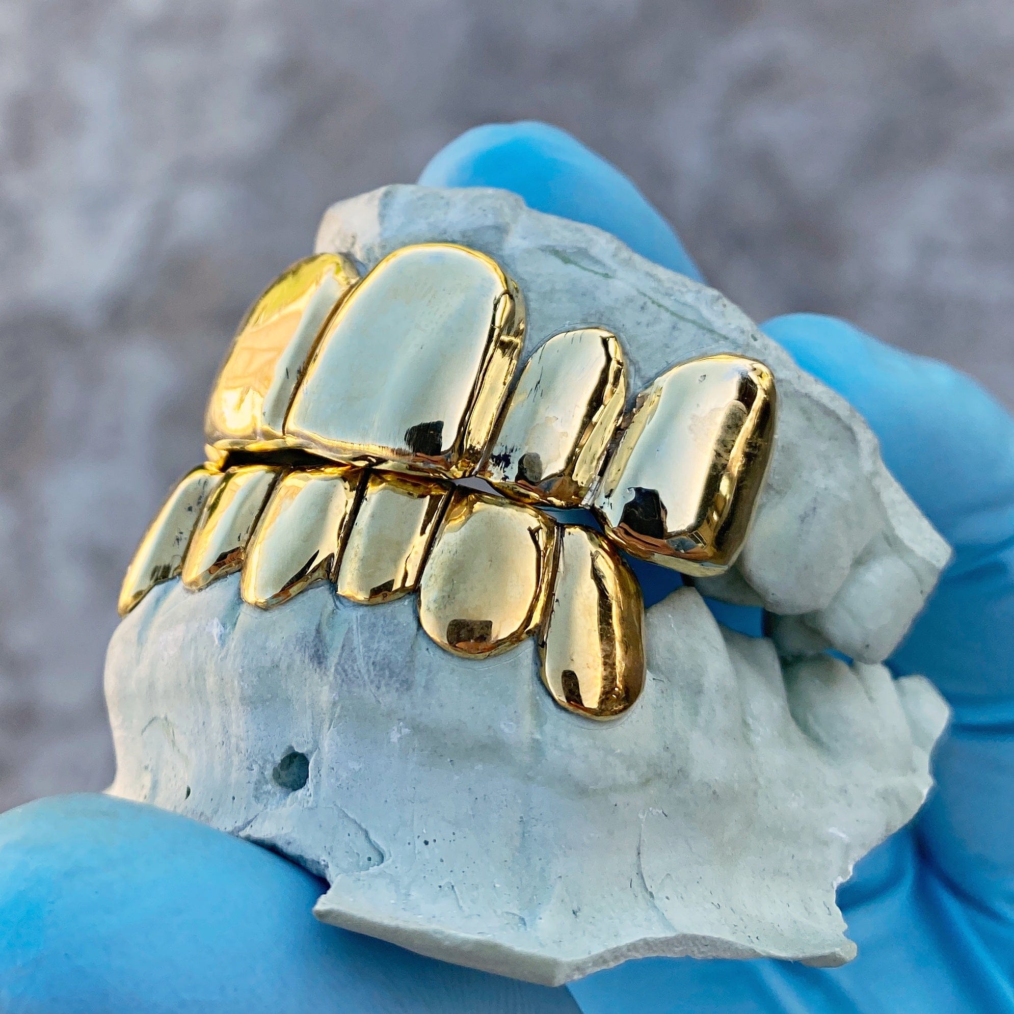Permanent cuts gold plated custom grillz. Gold plated over real solid ...
