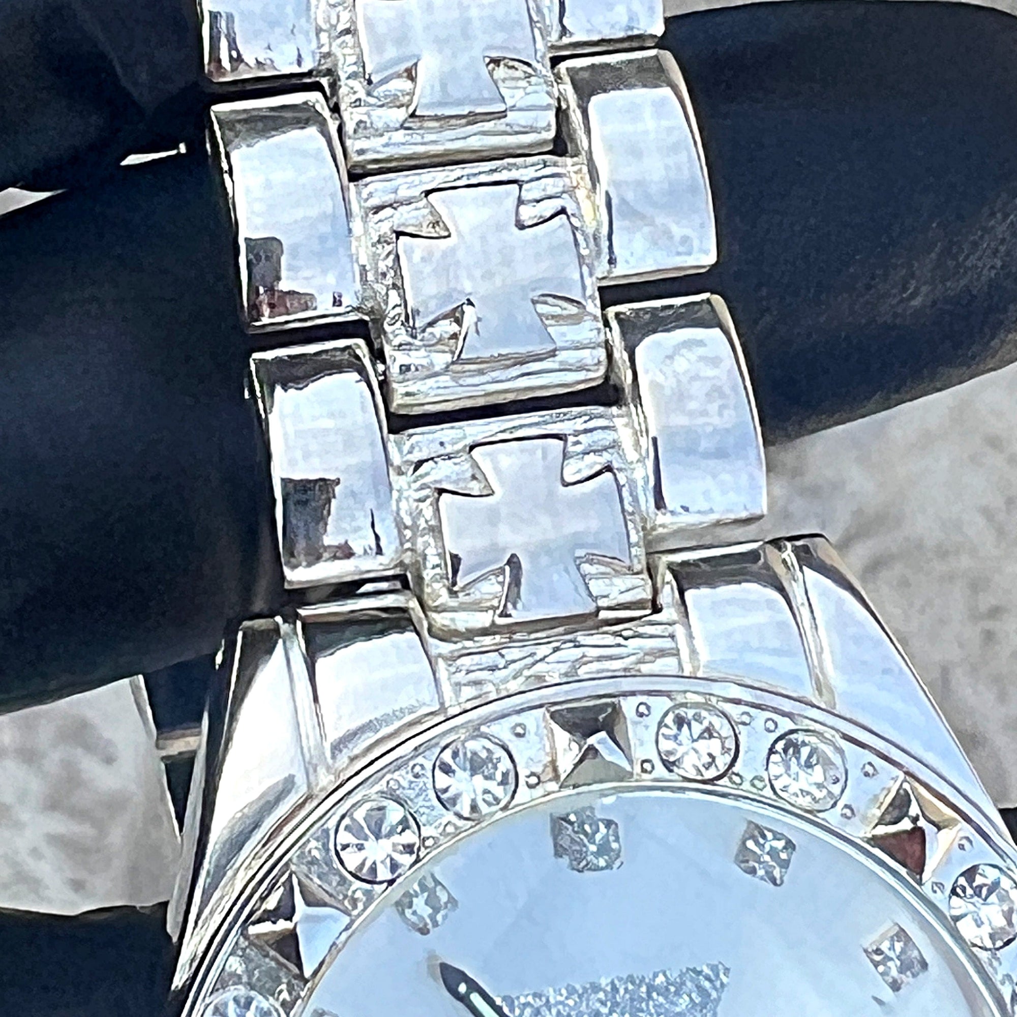 Knights Templar Iron Celtic Maltese Cross Silver Dial Watch Silver Ton