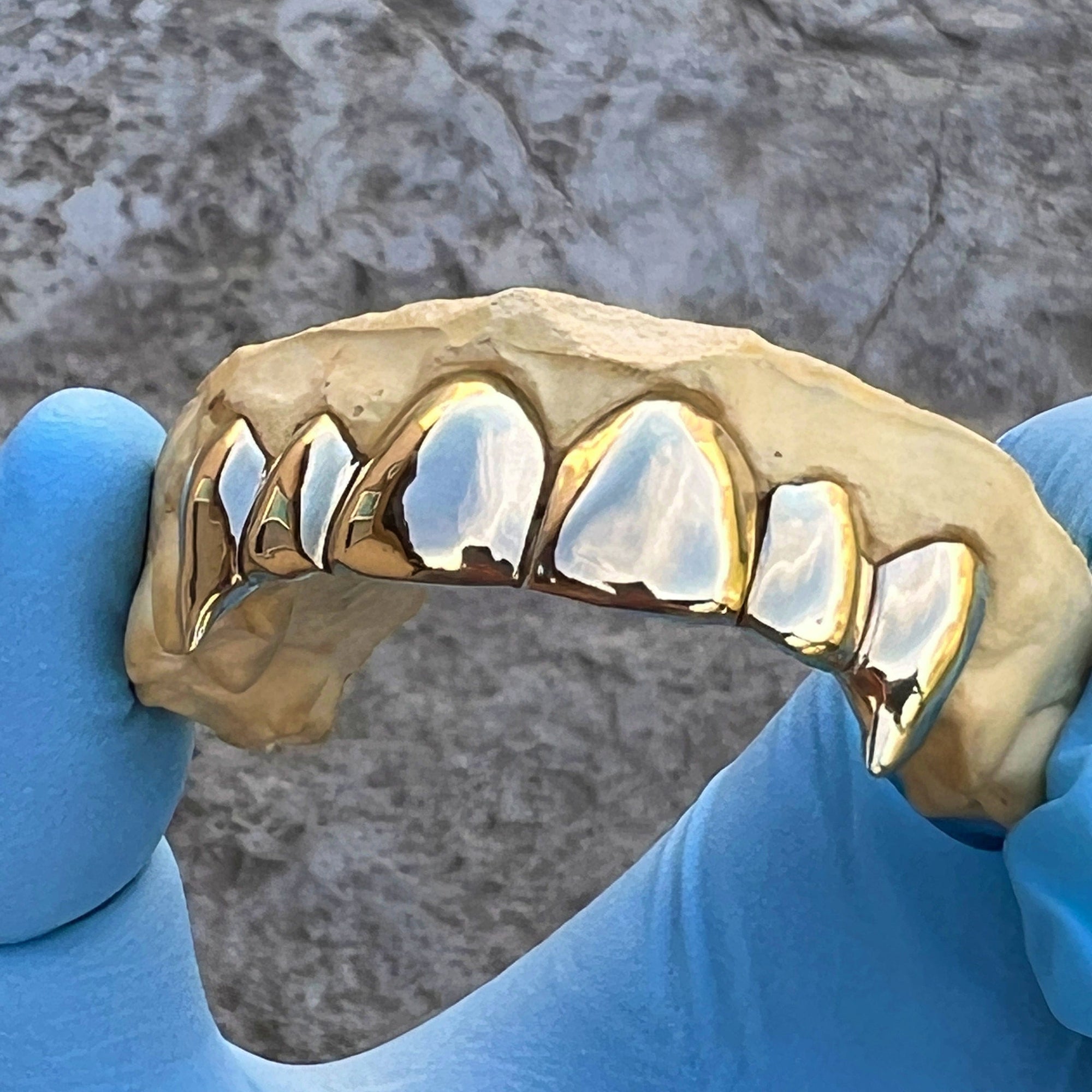 Real 10K Gold Vampire Single Caps Perm Look Teeth Fangs Custom Grillz
