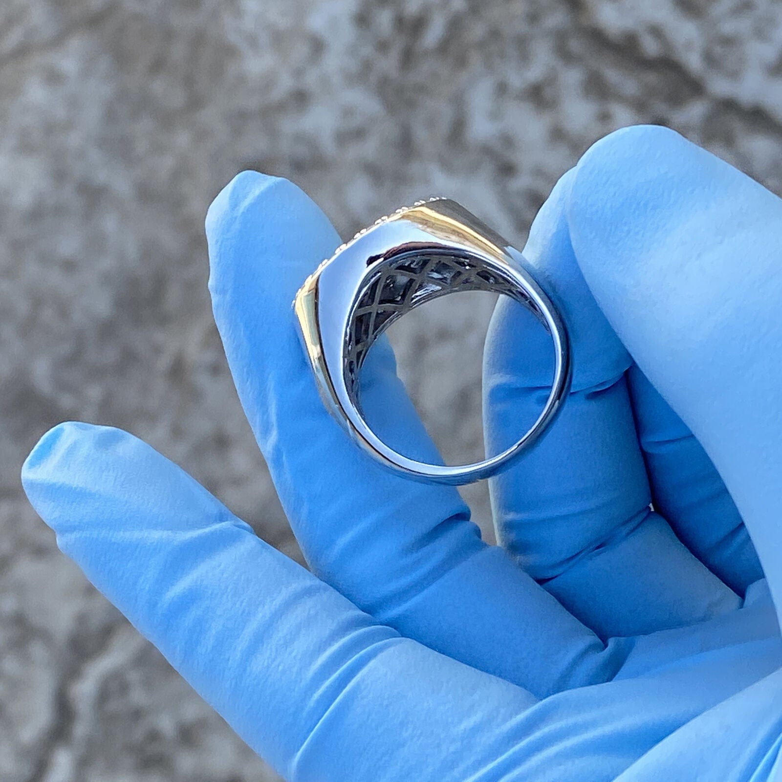 Real Solid 925 Sterling Silver Marijuana Weed Leaf CZ Iced Ring