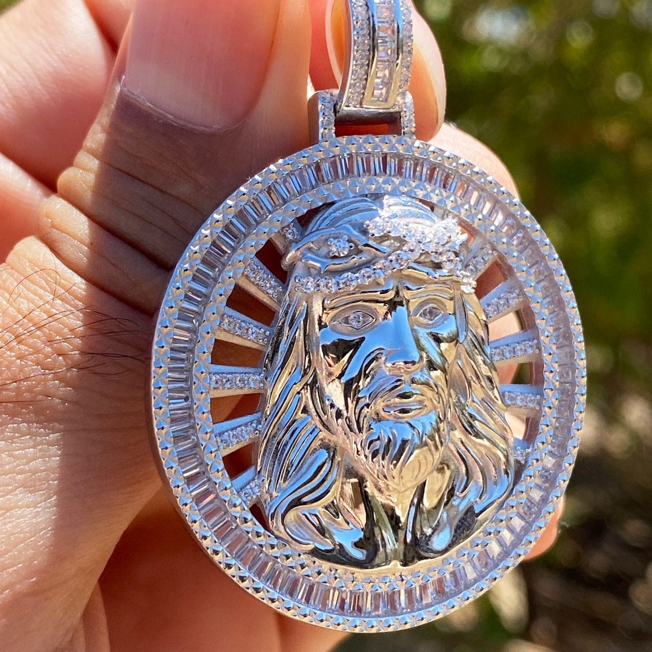 925 Sterling Silver Jesus Wheel Medallion CZ Round Pendant